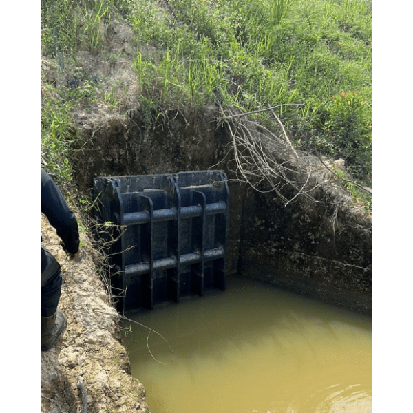 HDPE Square Flap Valve